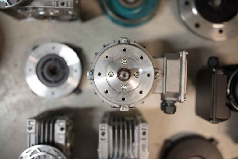 Electric motors - Busck & Co AB